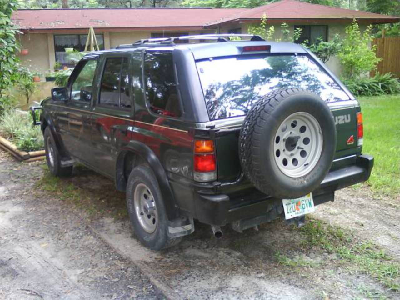 TopWorldAuto >> Photos of Isuzu Rodeo 4WD - photo galleries