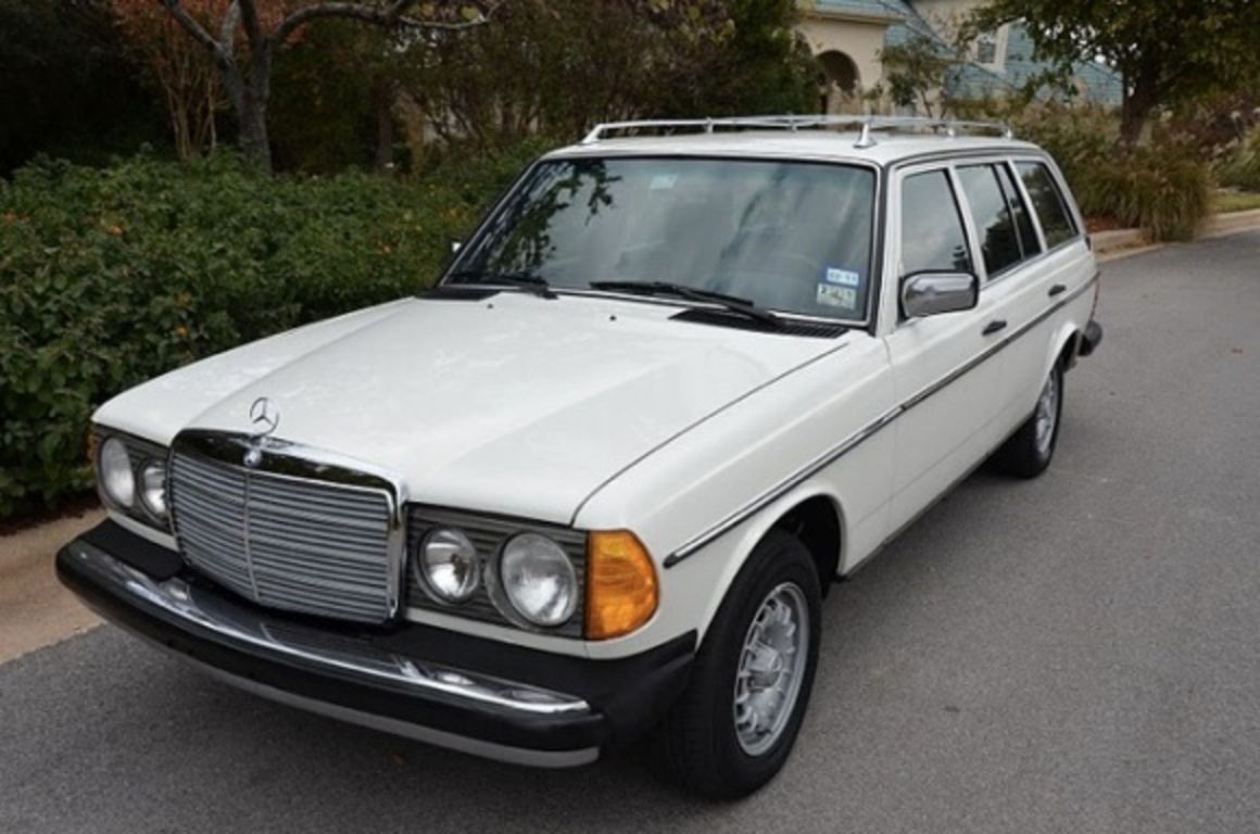 TopWorldAuto >> Photos of Mercedes-Benz 300 TD break - photo galleries