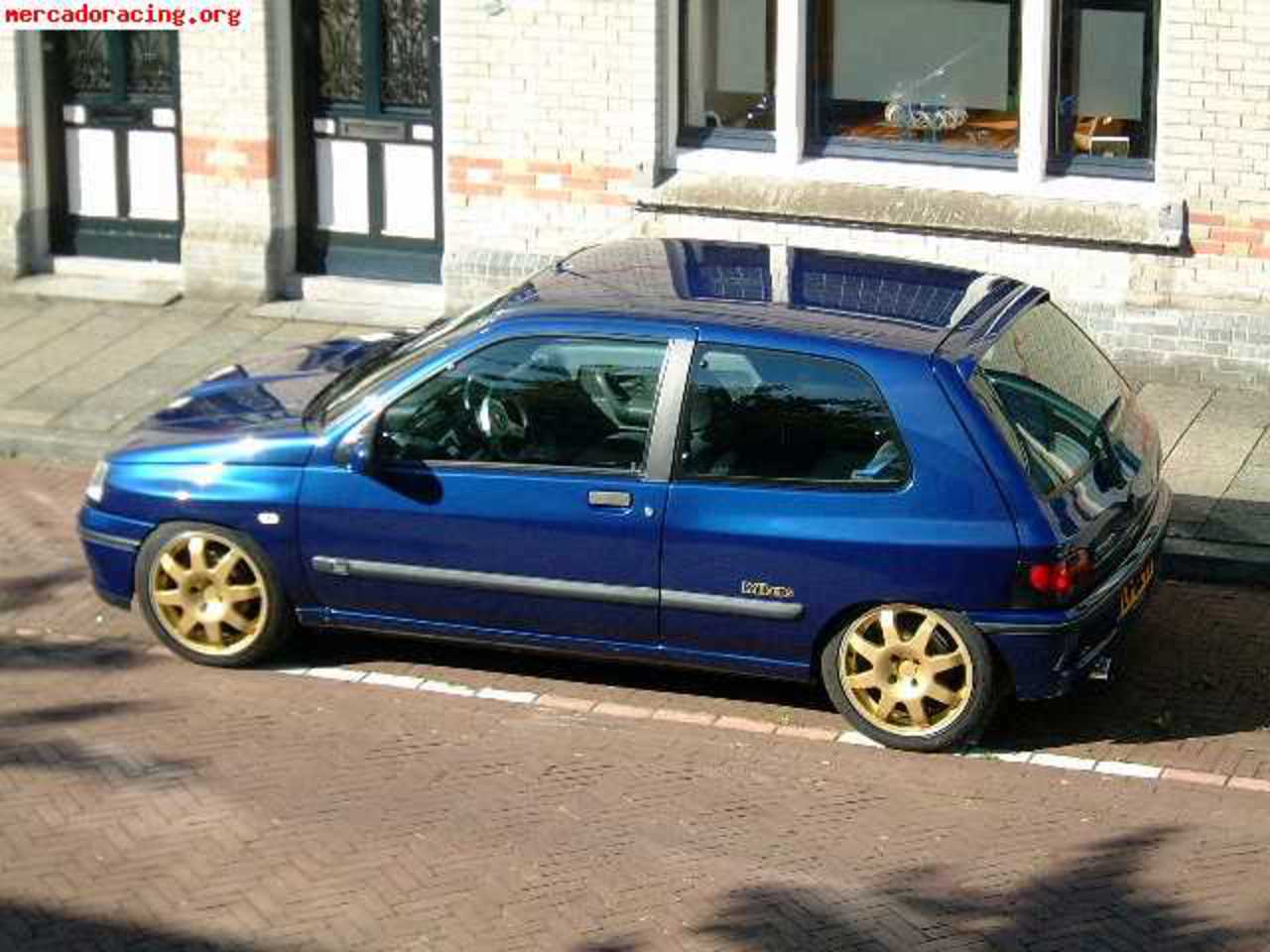 TopWorldAuto >> Photos of Renault Clio 18 16v - photo galleries