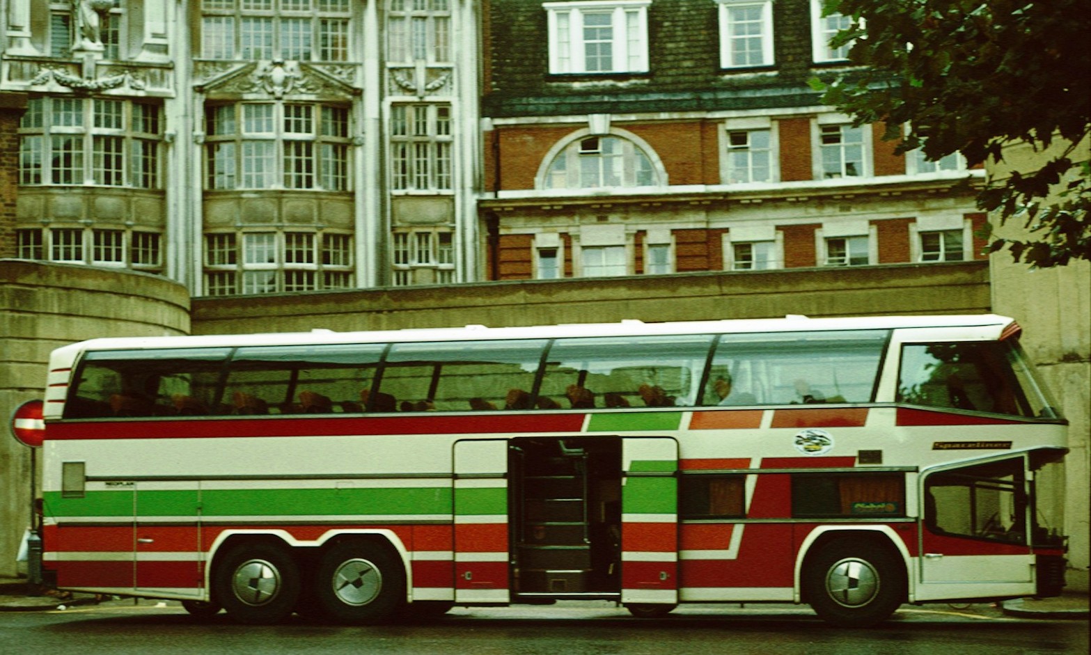 TopWorldAuto >> Photos of NEOPLAN Skyliner - photo galleries