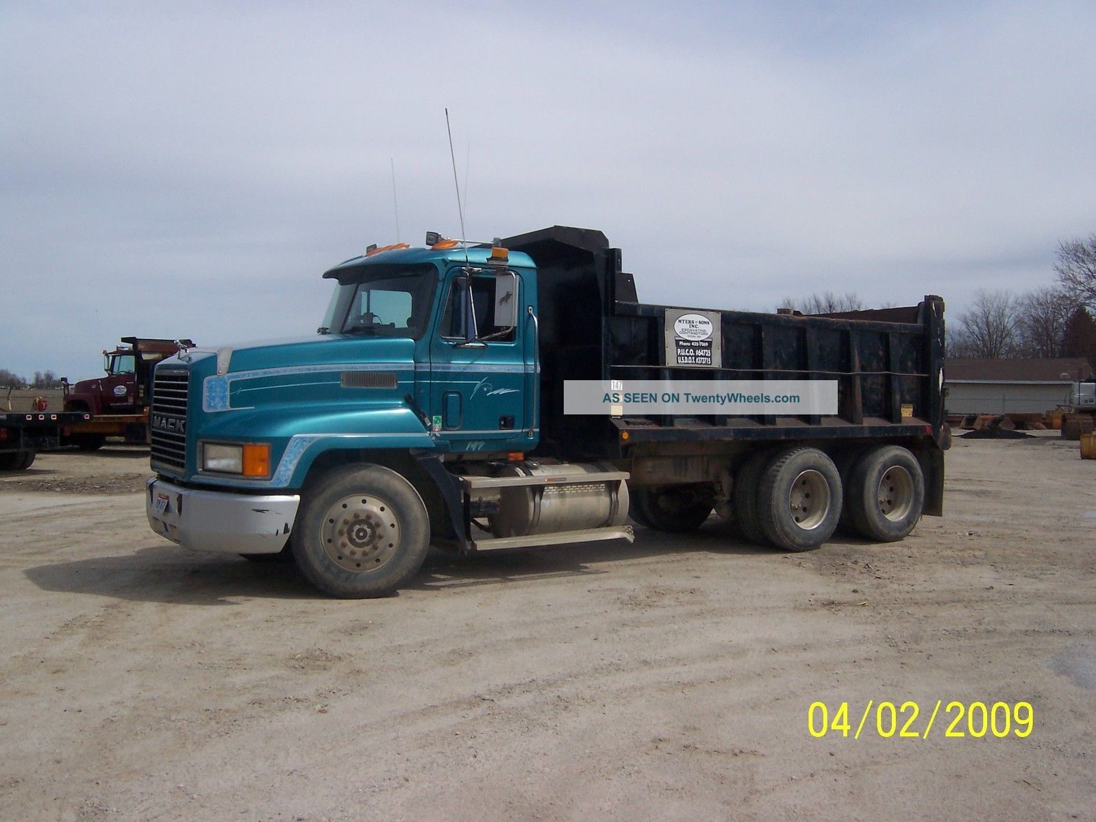 TopWorldAuto >> Photos of Mack CH 613 - photo galleries