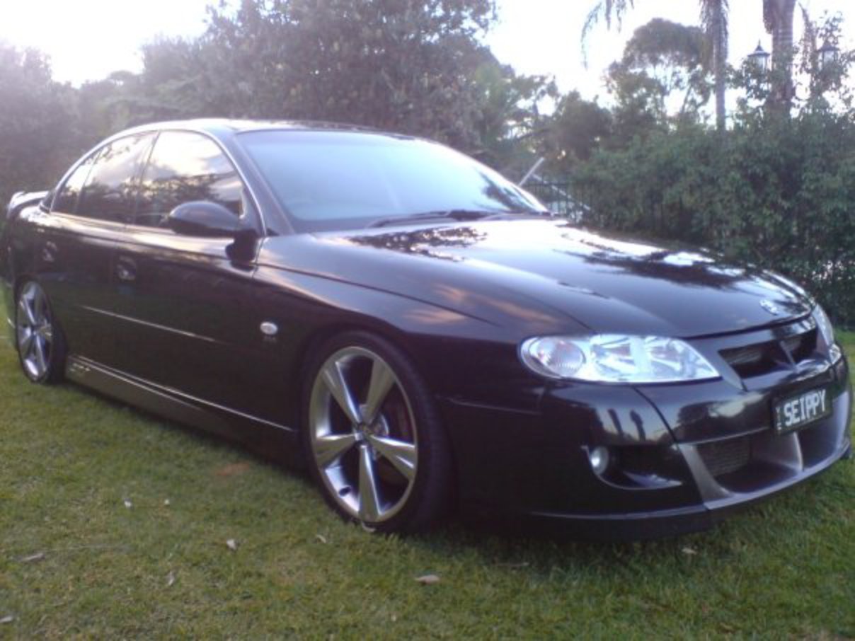 TopWorldAuto >> Photos of HSV GTS 307 - photo galleries