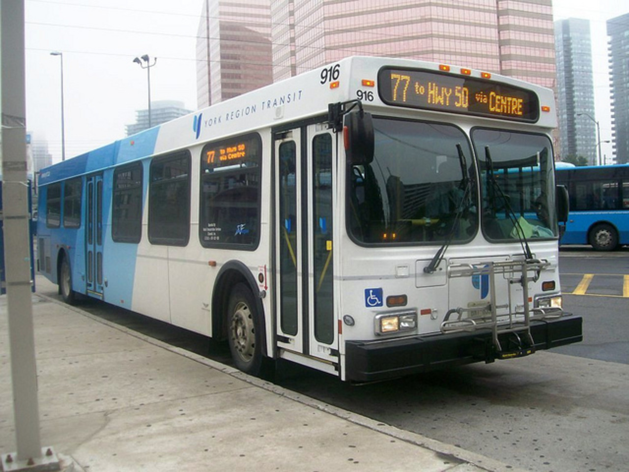 TopWorldAuto >> Photos of Flyer D40LF - photo galleries