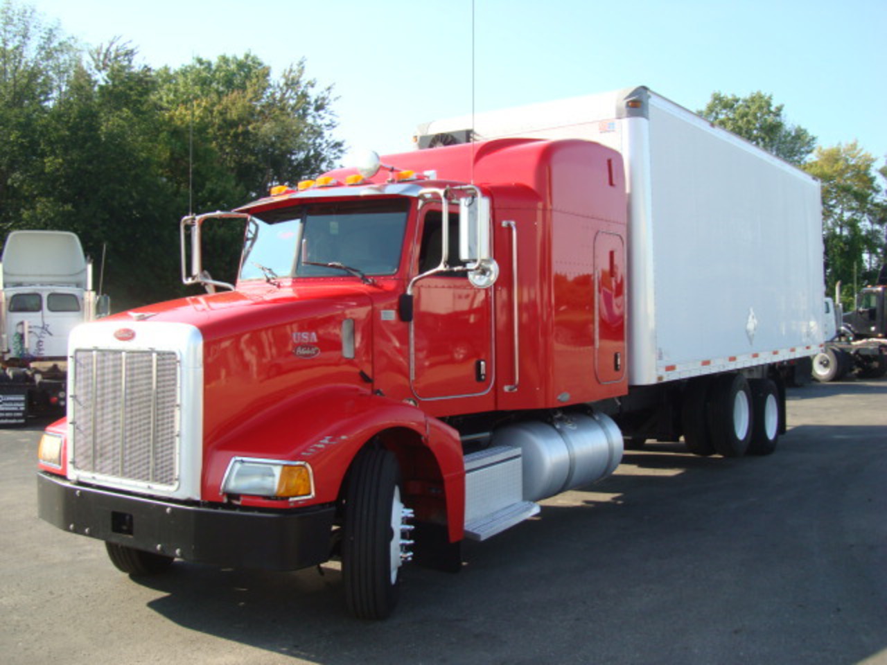 TopWorldAuto >> Photos of Peterbilt 385 - photo galleries