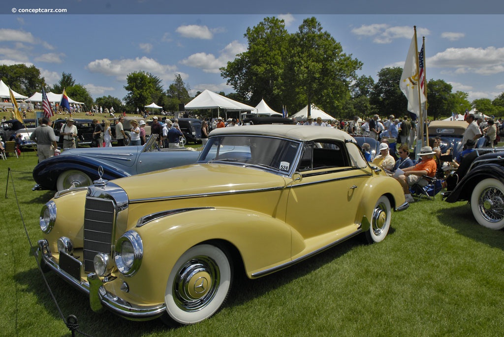 TopWorldAuto >> Photos of Mercedes-Benz 1944 S Top Brake - photo galleries