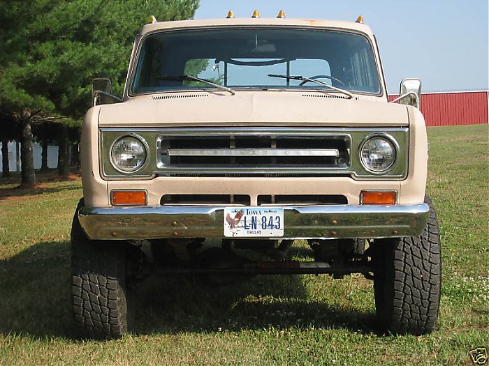 TopWorldAuto >> Photos of International 1210 - photo galleries