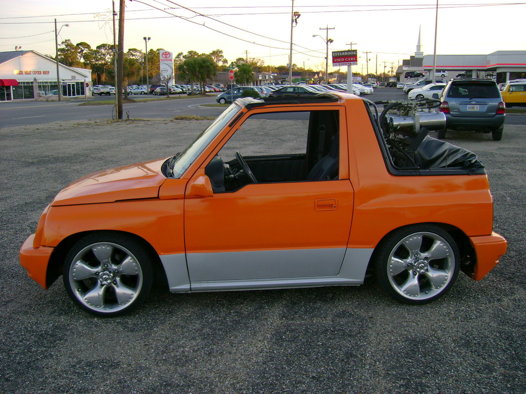 TopWorldAuto >> Photos of Geo Tracker - photo galleries