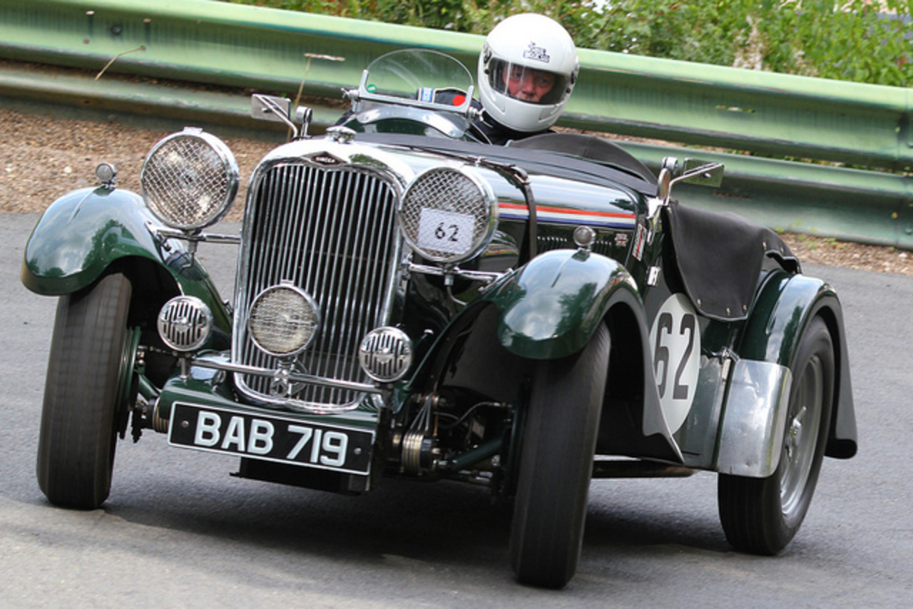 TopWorldAuto >> Photos of Singer B37 Sports - photo galleries