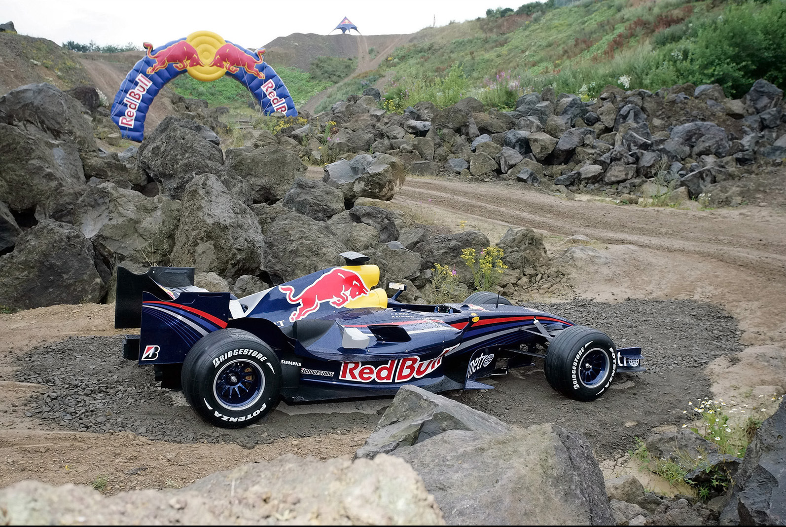 TopWorldAuto >> Photos of Red Bull RB3 - photo galleries