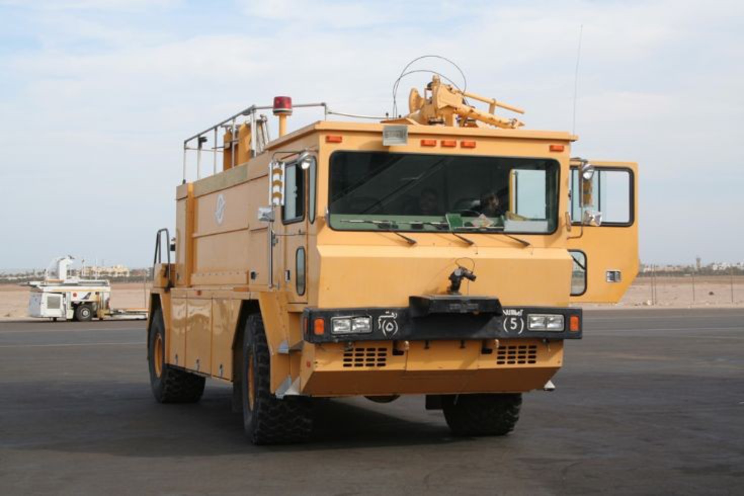 TopWorldAuto >> Photos of Oshkosh T-1500 - photo galleries