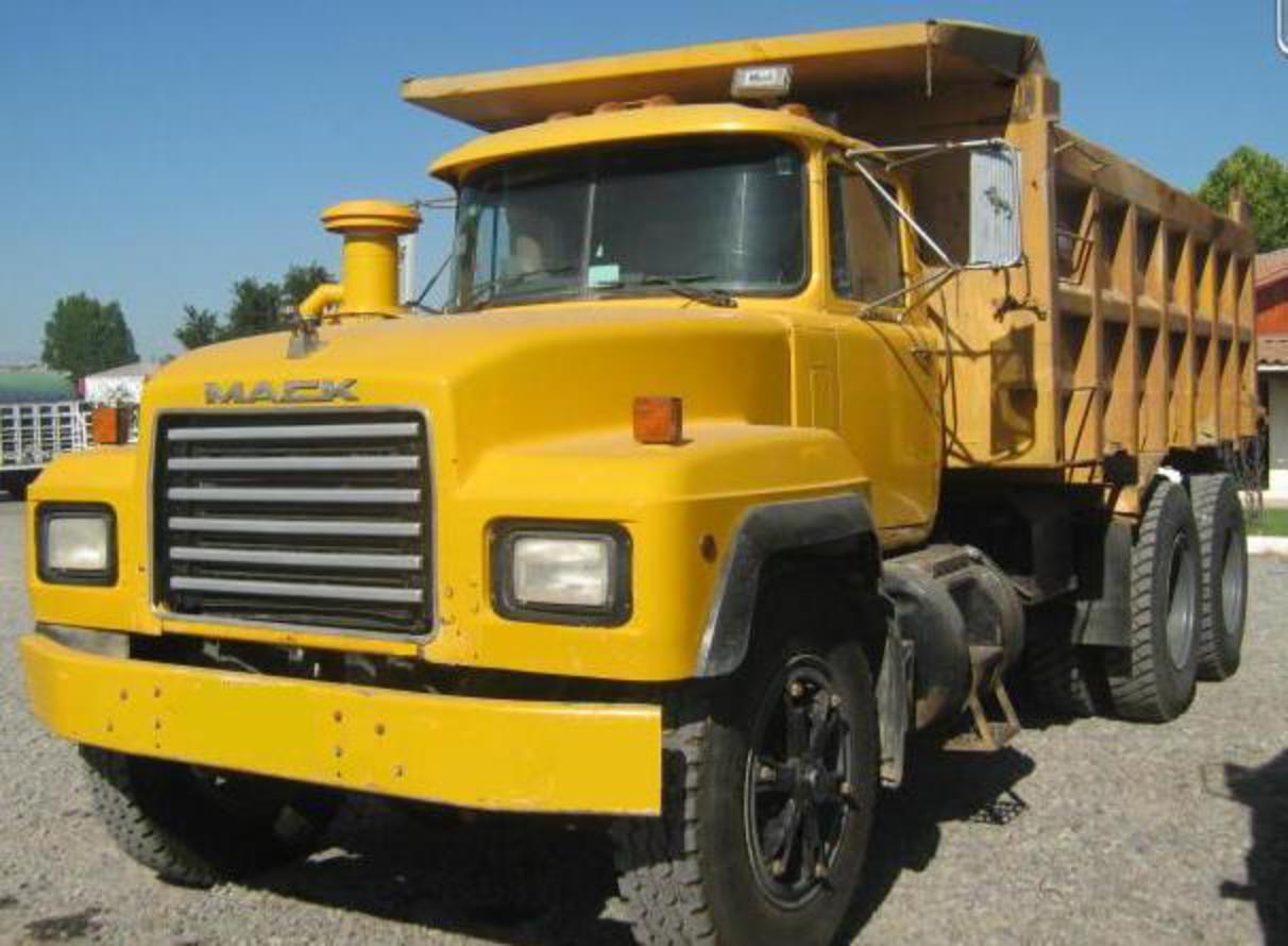 TopWorldAuto >> Photos of Mack RD 688 SX - photo galleries