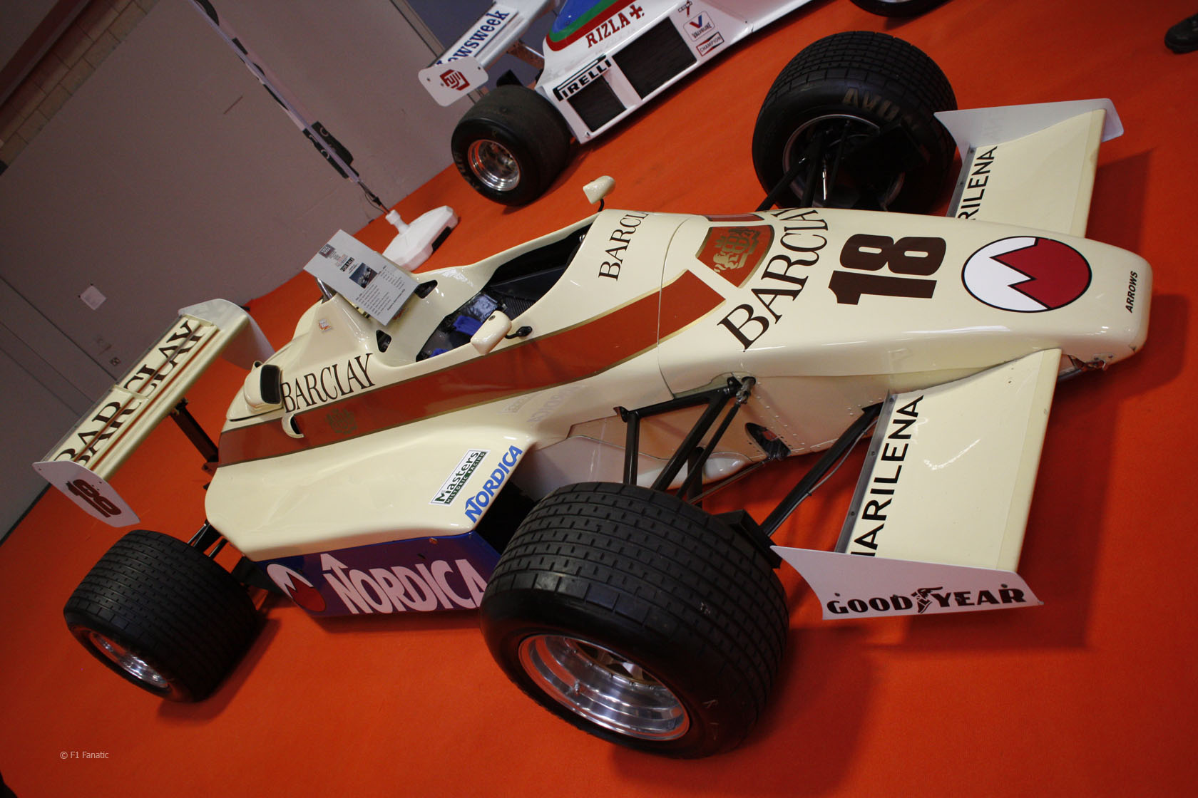 TopWorldAuto >> Photos of Arrows A5 - photo galleries