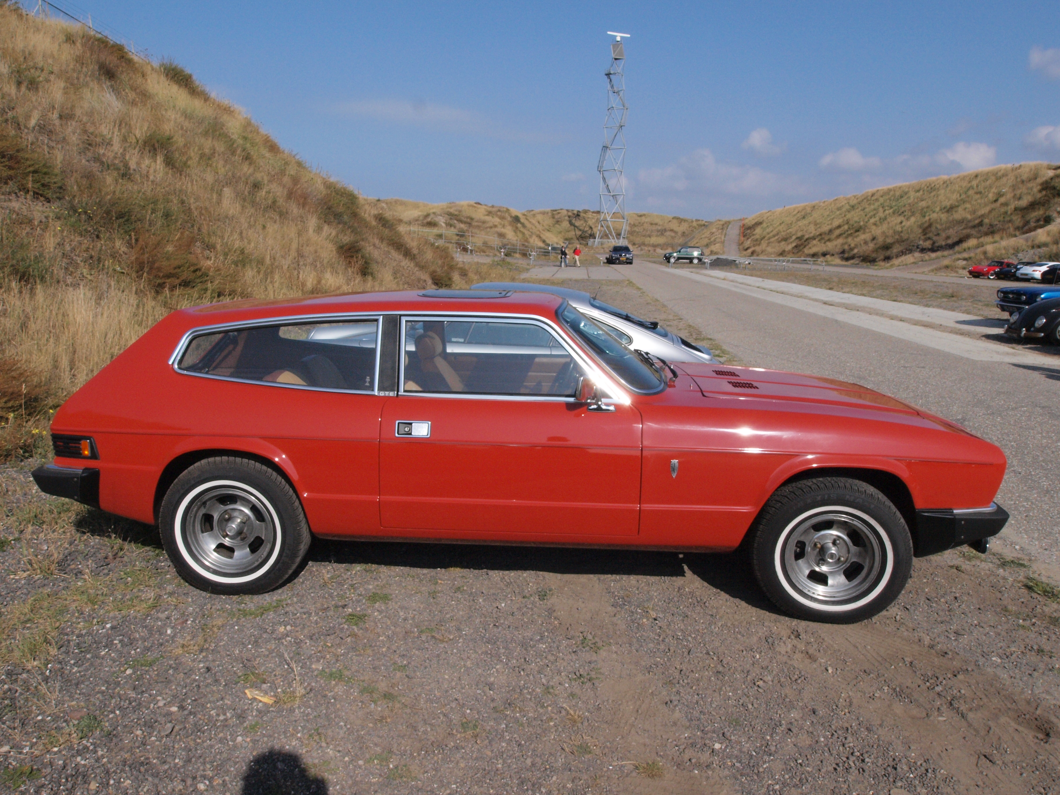 TopWorldAuto >> Photos of Reliant Scimitar GTE - photo galleries