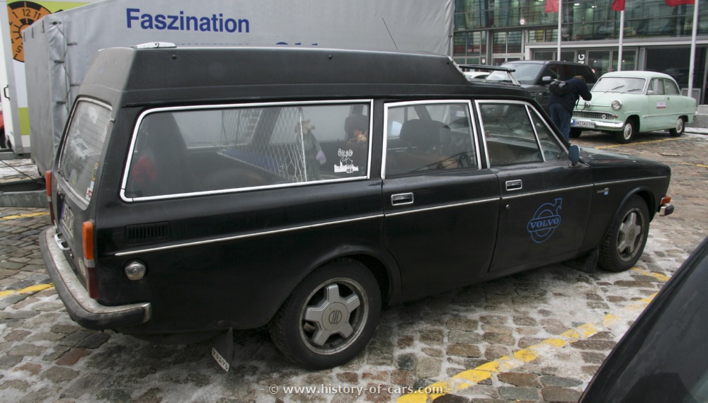 TopWorldAuto >> Photos of Volvo 145 W Express - photo galleries