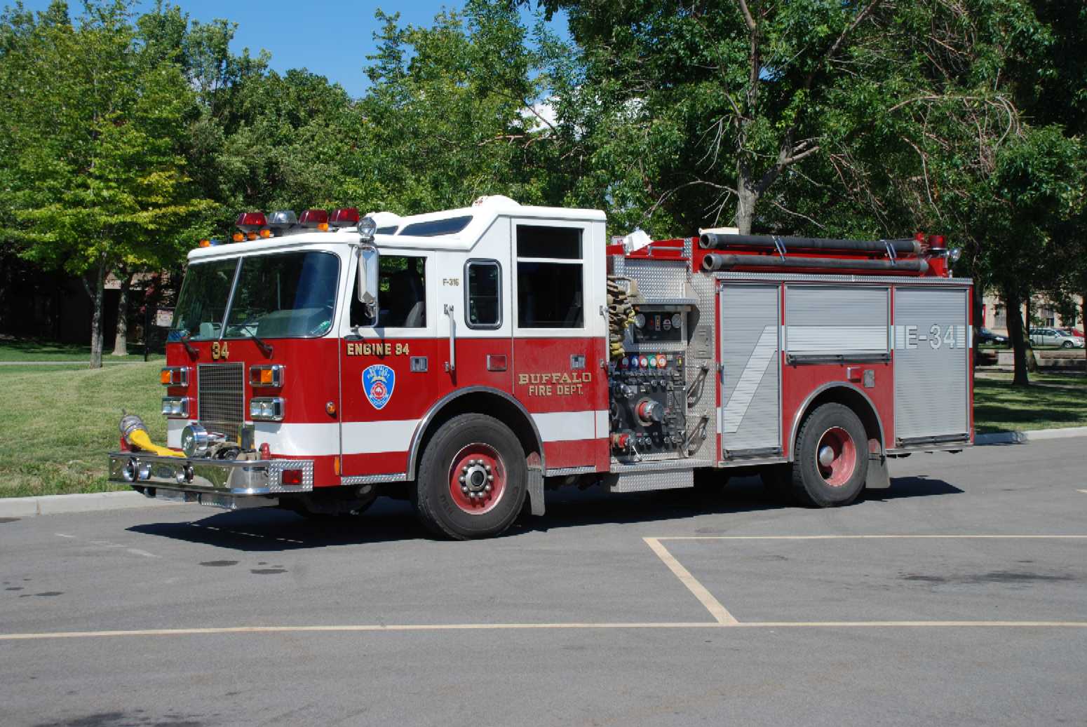 TopWorldAuto >> Photos of Pierce Saber - photo galleries