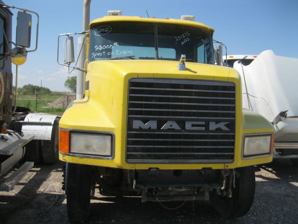 TopWorldAuto >> Photos of Mack E7-427 - photo galleries