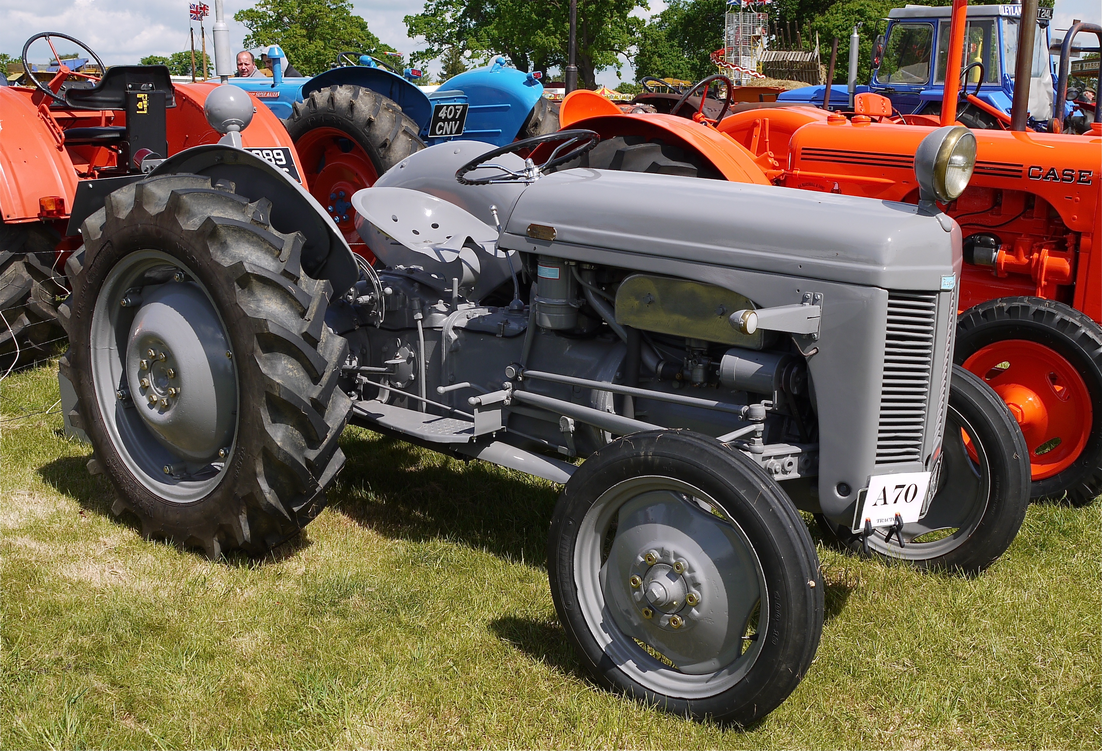 TopWorldAuto >> Photos of Ferguson TE20 - photo galleries