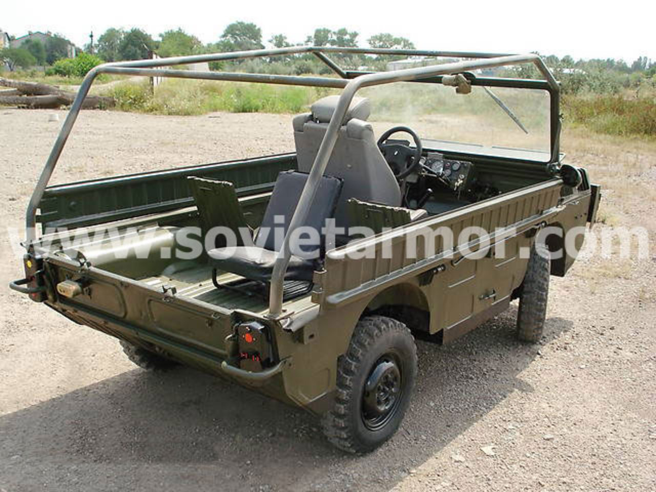 TopWorldAuto >> Photos of LuAZ 967M - photo galleries