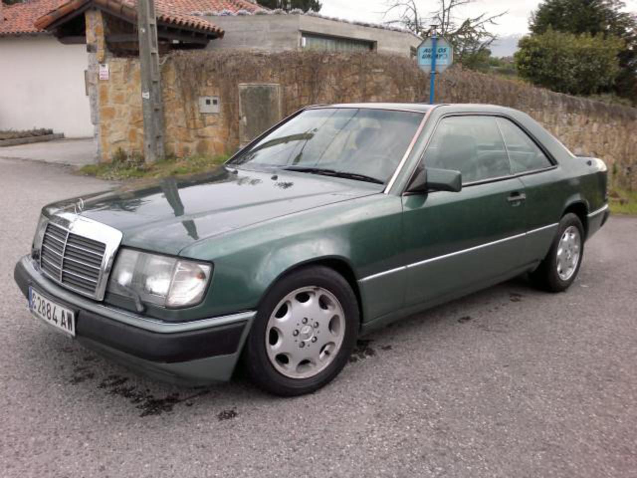 TopWorldAuto >> Photos of Mercedes-Benz CE 300 24V - photo galleries