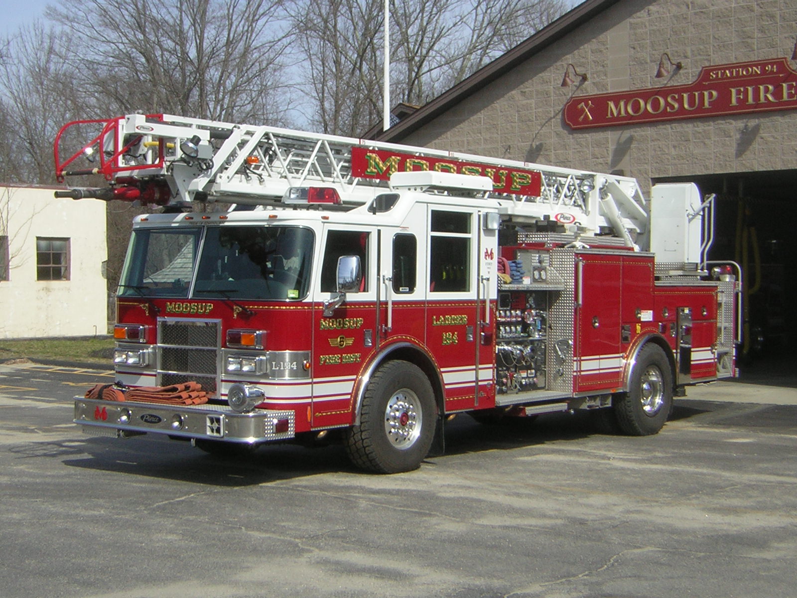 TopWorldAuto >> Photos of Pierce Dash - photo galleries