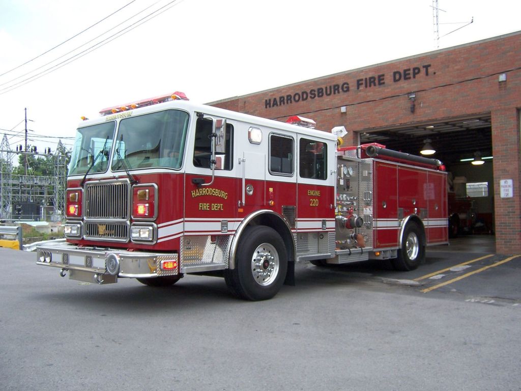 TopWorldAuto >> Photos of Seagrave Marauder - photo galleries