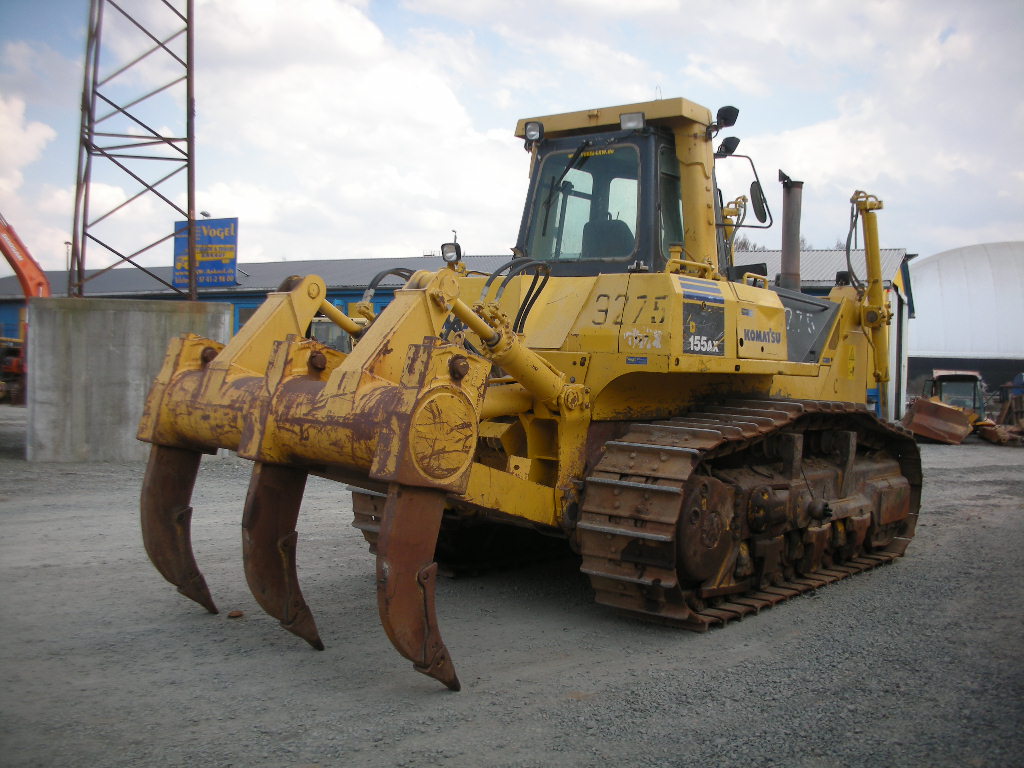 TopWorldAuto >> Photos of Komatsu D-155 - photo galleries