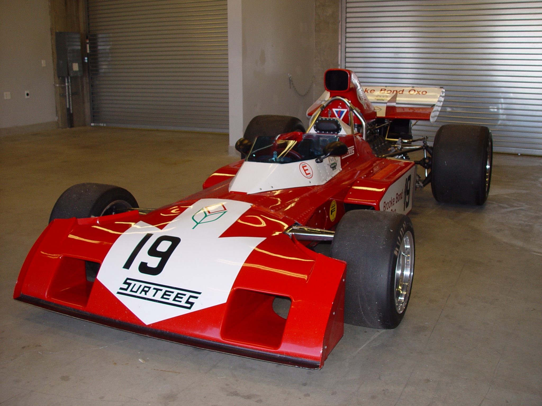 TopWorldAuto >> Photos of Surtees TS9B - photo galleries