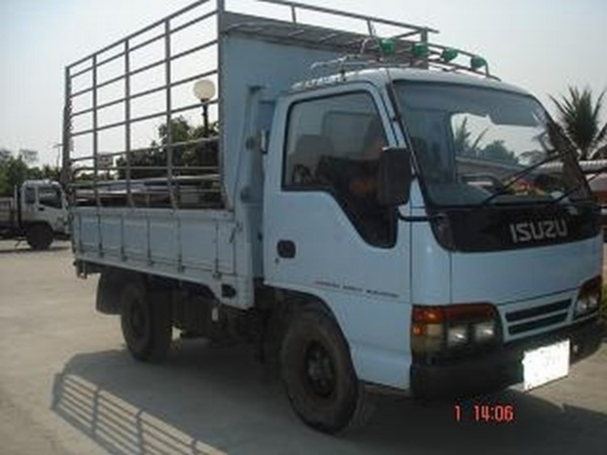 TopWorldAuto >> Photos of Isuzu NKR - photo galleries
