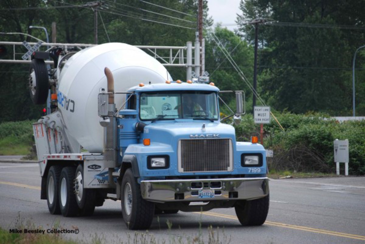 TopWorldAuto >> Photos of Mack RD-600 - photo galleries