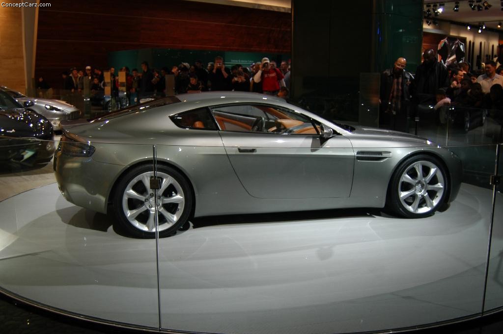 TopWorldAuto >> Photos of Aston Martin AMV8 - photo galleries