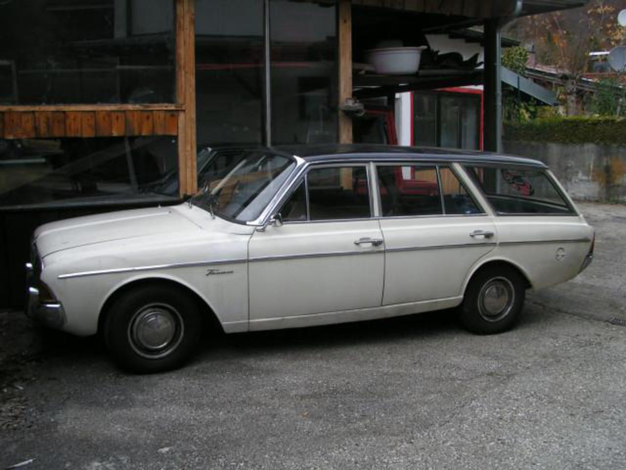 TopWorldAuto >> Photos of Ford 17M Kombi - photo galleries