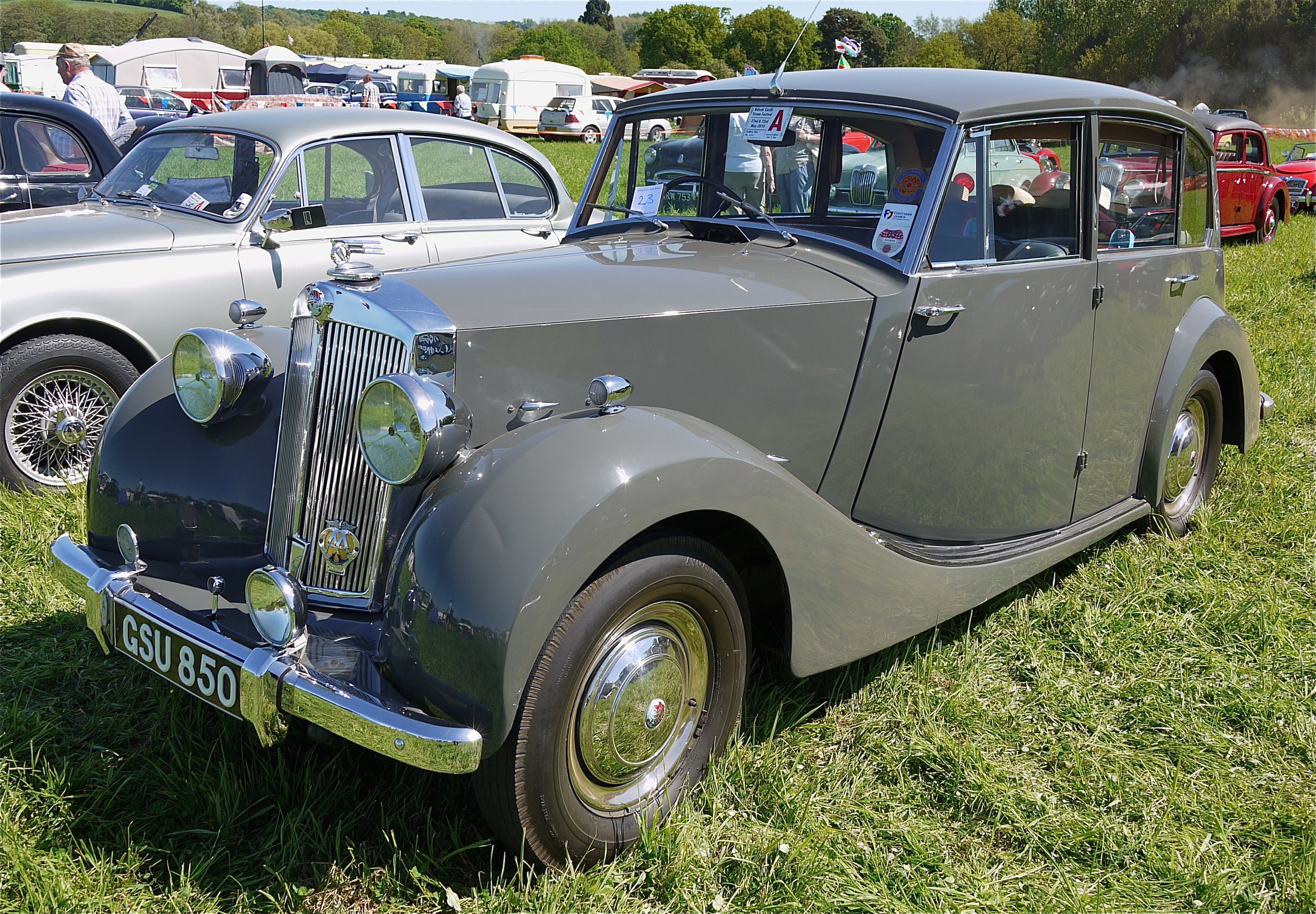 TopWorldAuto >> Photos of Triumph Renown - photo galleries