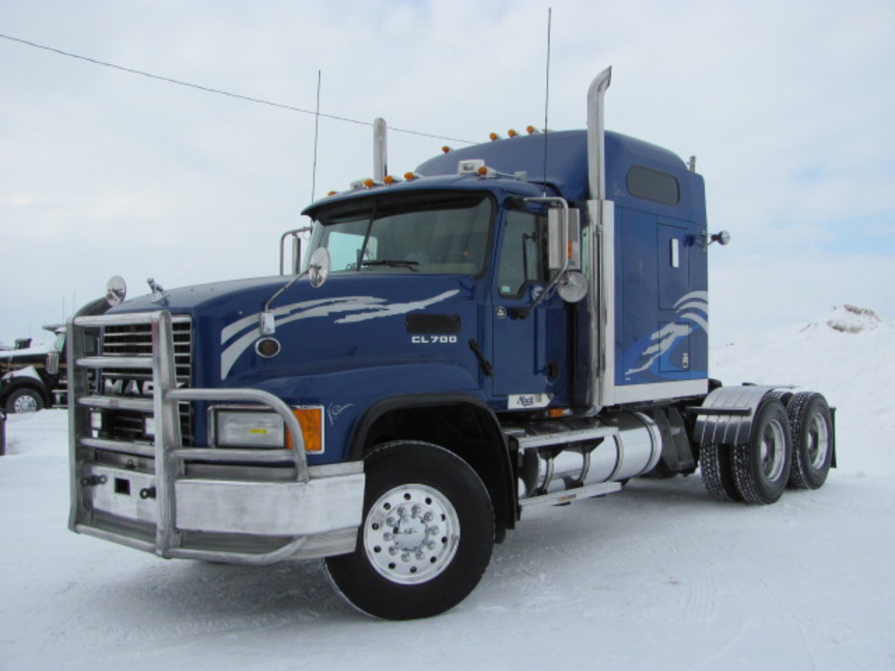 TopWorldAuto >> Photos of Mack CL700 - photo galleries