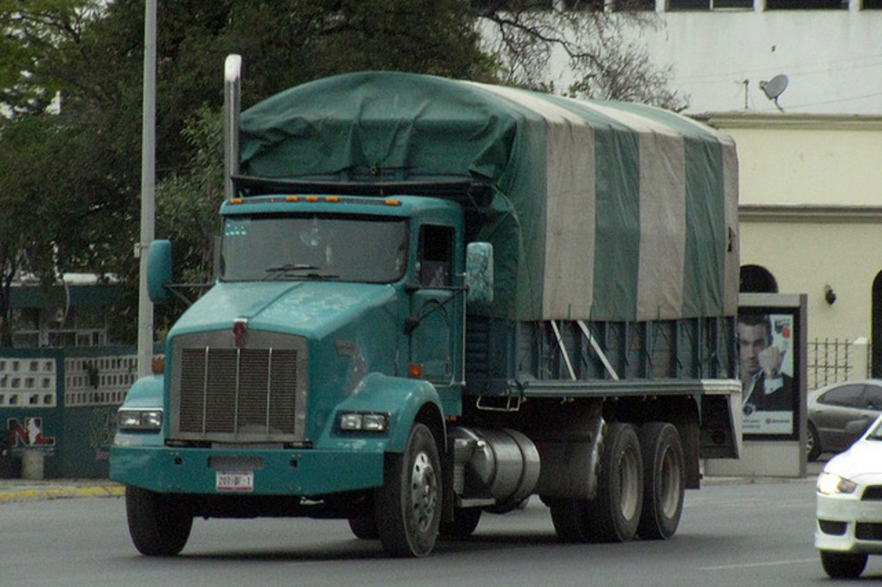 TopWorldAuto >> Photos of Kenworth T800SH - photo galleries