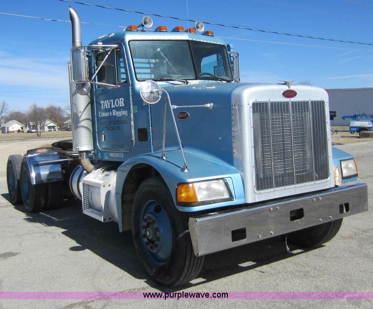 TopWorldAuto >> Photos of Peterbilt 375 - photo galleries