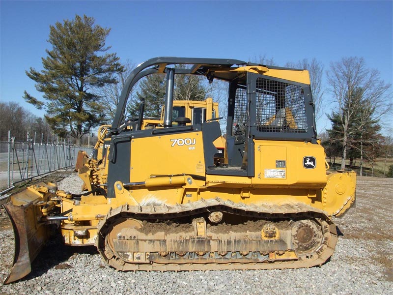 TopWorldAuto >> Photos of John Deere 700J - photo galleries