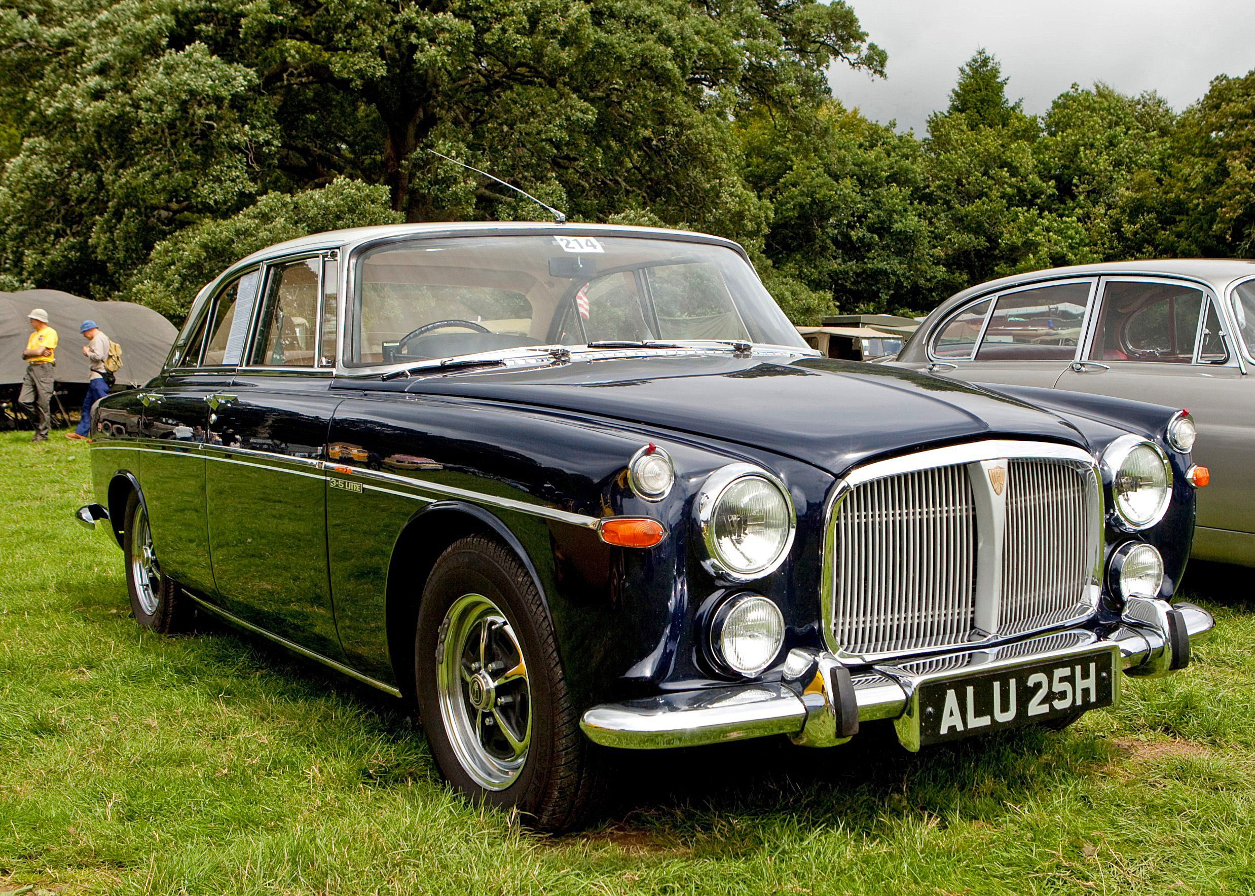 TopWorldAuto >> Photos of Rover P5B - photo galleries