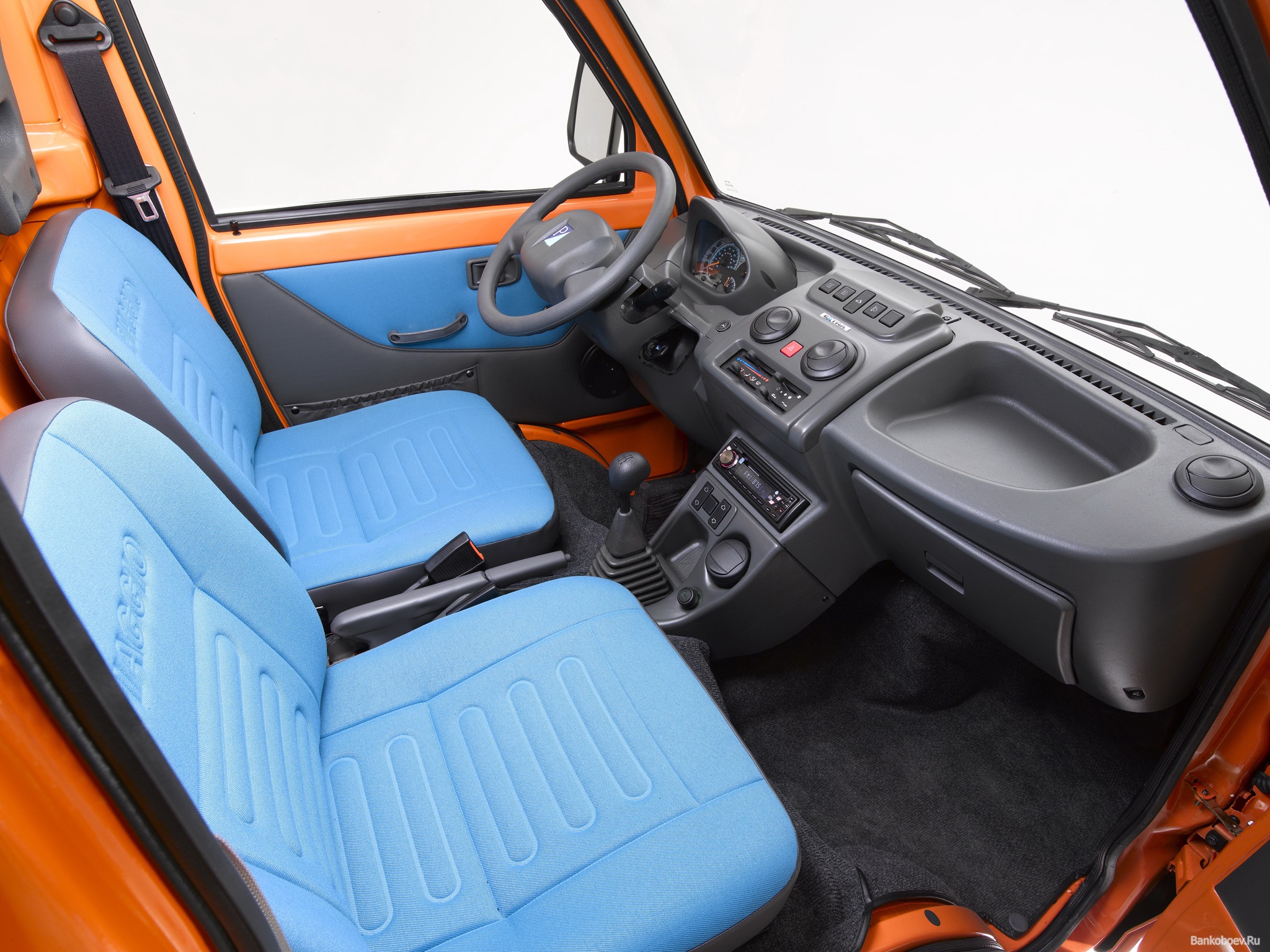 TopWorldAuto >> Photos of Piaggio Porter - photo galleries