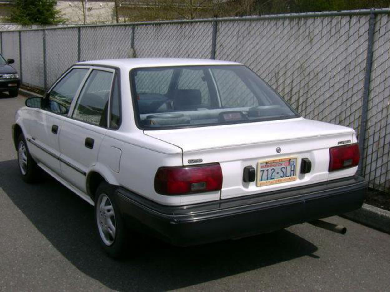TopWorldAuto >> Photos of Geo Prizm - photo galleries
