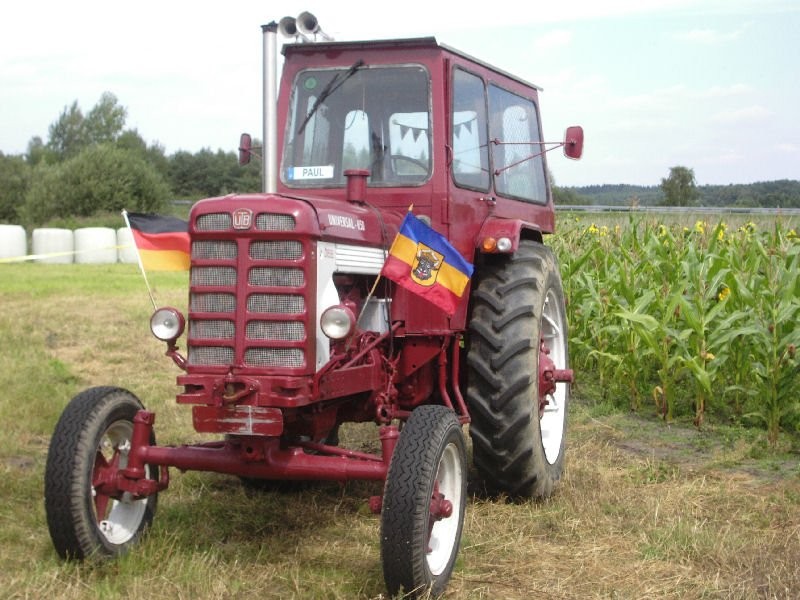 TopWorldAuto >> Photos of UTB 650 - photo galleries