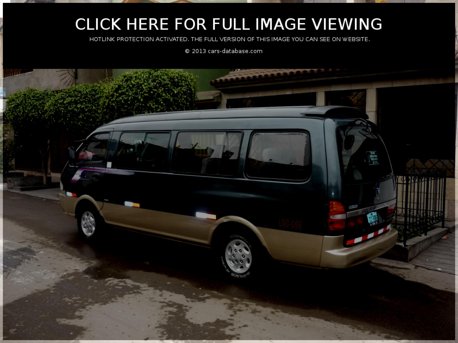 TopWorldAuto >> Photos of Kia Pregio - photo galleries