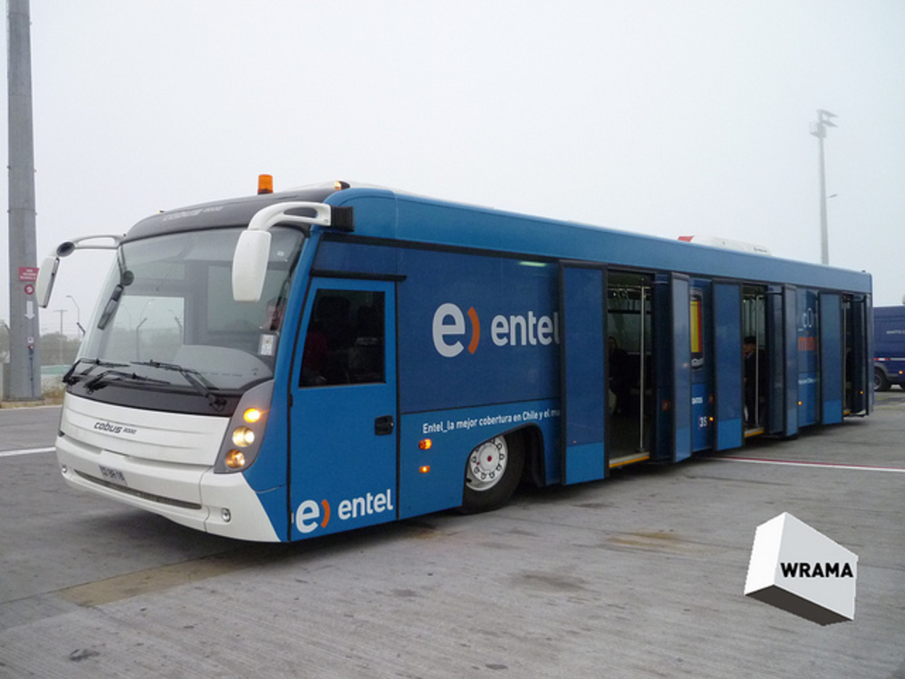 TopWorldAuto >> Photos of Cobus 3000 - photo galleries