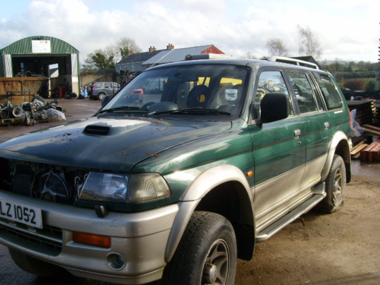 TopWorldAuto >> Photos of Mitsubishi Challenger 25 TD - photo galleries