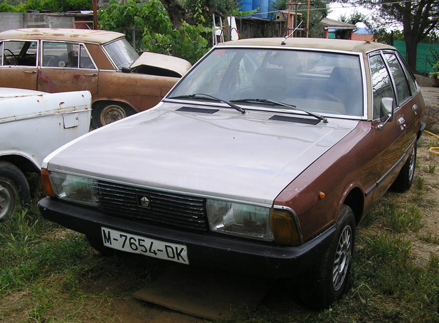 TopWorldAuto >> Photos of Chrysler 150 - photo galleries