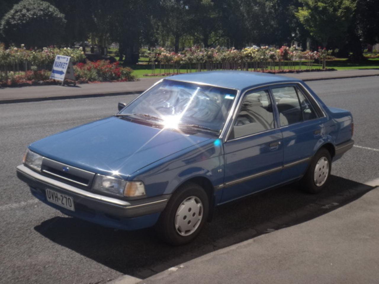 TopWorldAuto >> Photos of Ford Laser GL - photo galleries
