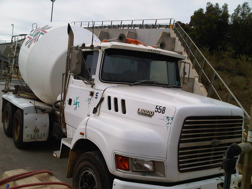 TopWorldAuto >> Photos of Ford Pronto - photo galleries