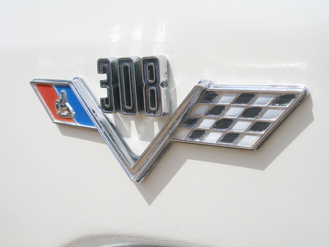 TopWorldAuto >> Photos of Holden Monaro 308 - photo galleries