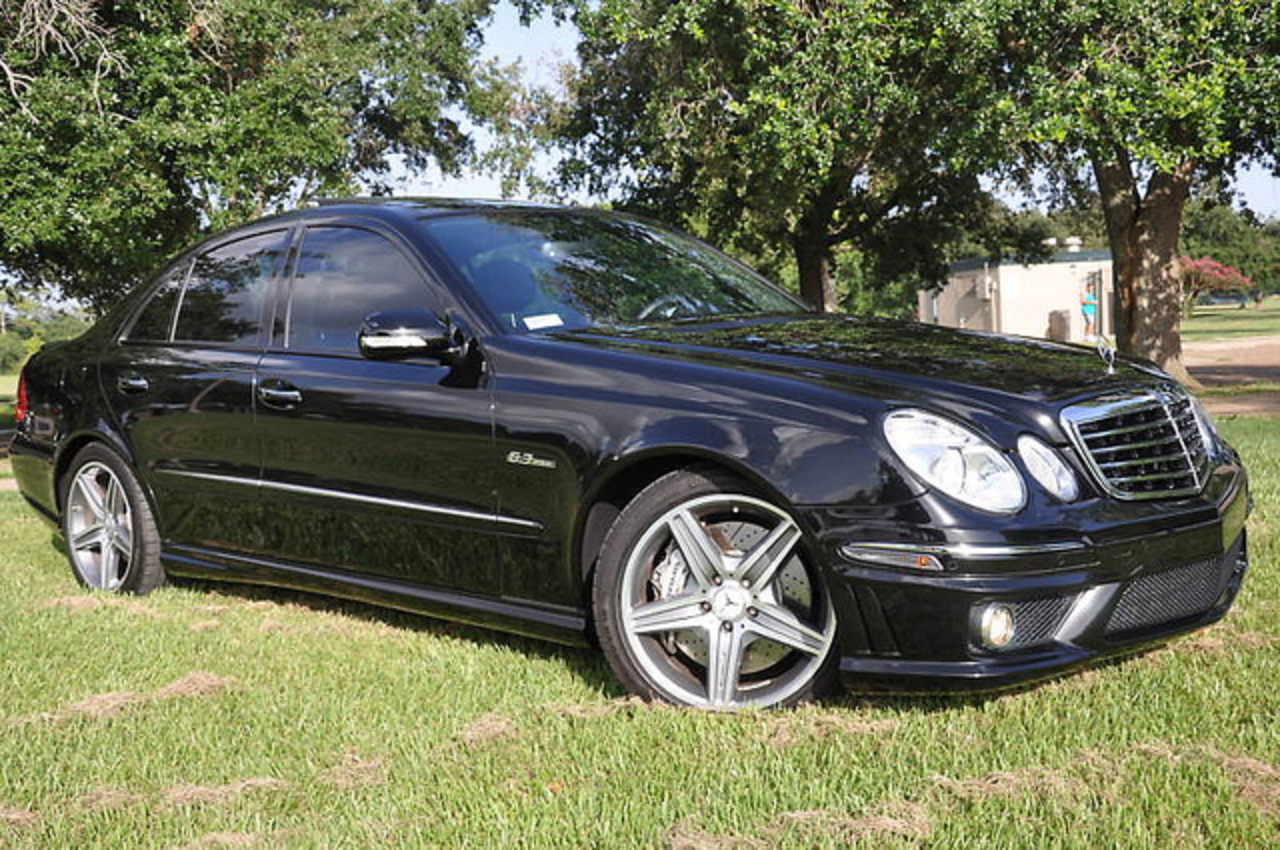 TopWorldAuto >> Photos of Mercedes-Benz E 320 AMG - photo galleries