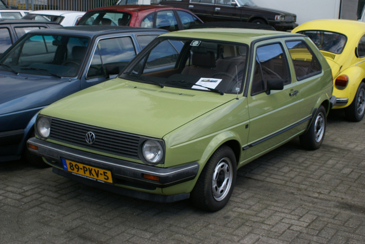 TopWorldAuto >> Photos of Volkswagen Golf II CL - photo galleries