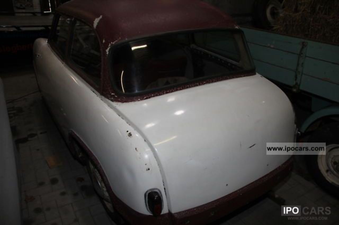 TopWorldAuto >> Photos of Lloyd LP 250 - photo galleries